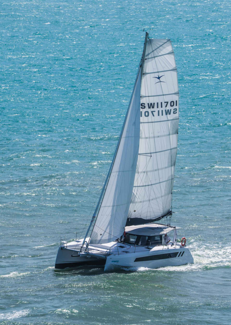 Catamarans Seawind 1170 Photos Sailing Exteriors and Interiors
